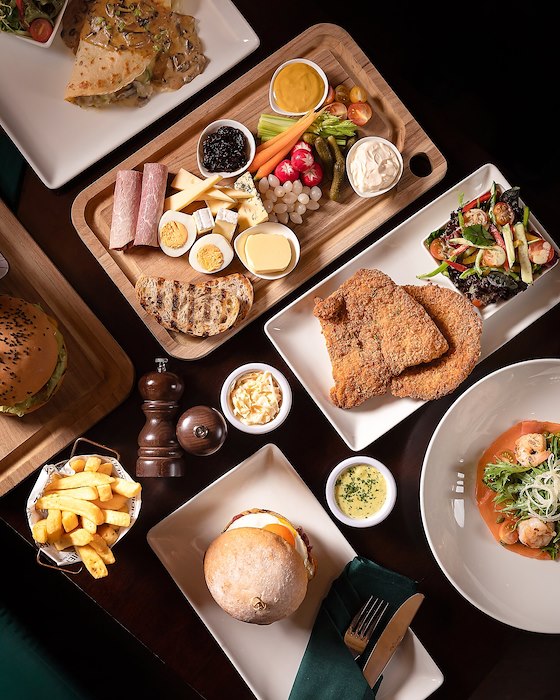 Home [thedubliners-dubai.com]